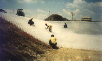 Liners and Ponds with Hyson Cells - photos and abstract 1